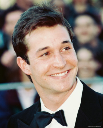 Noah Wyle as Holloway